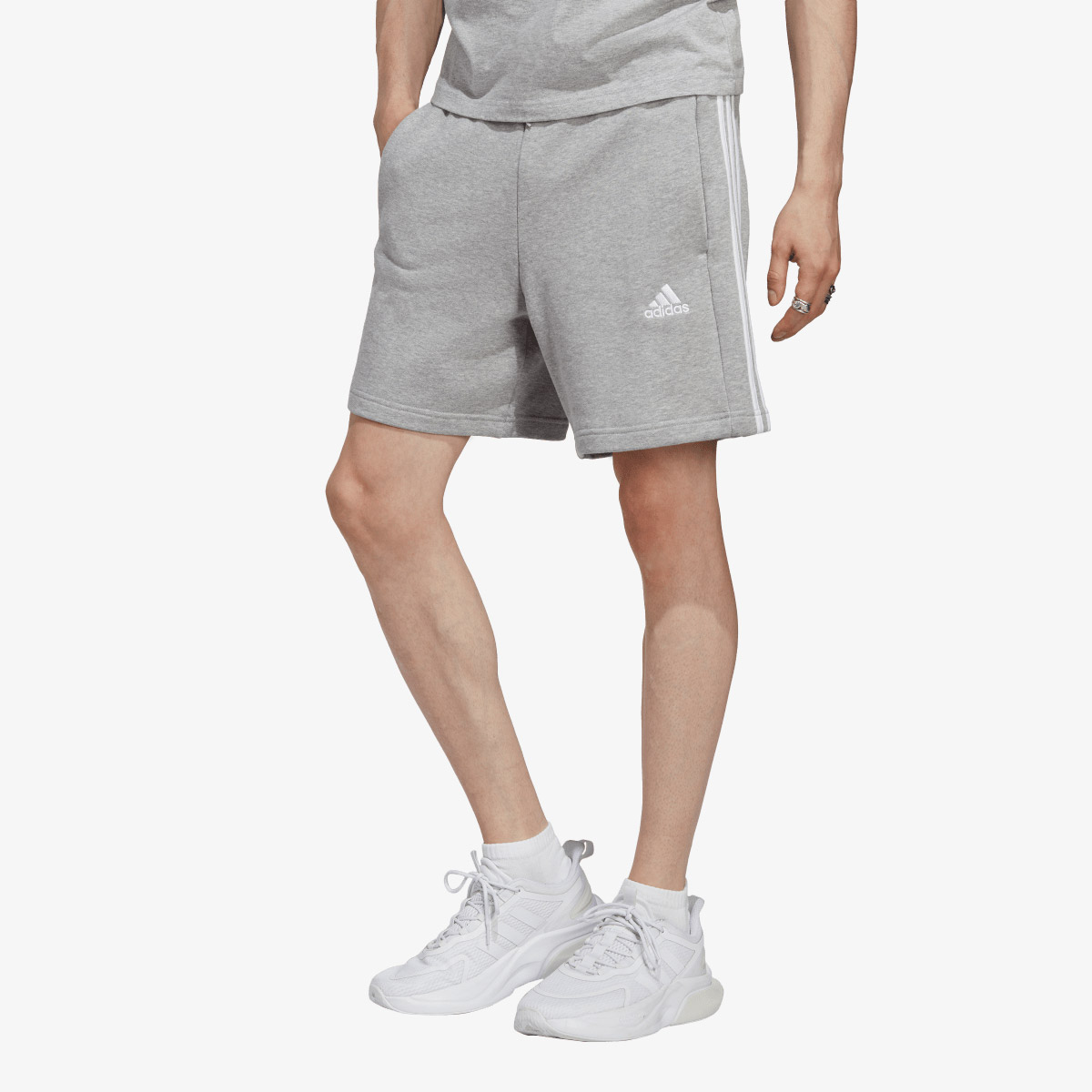 adidas Essentials 3-Stripes | Sport Reality